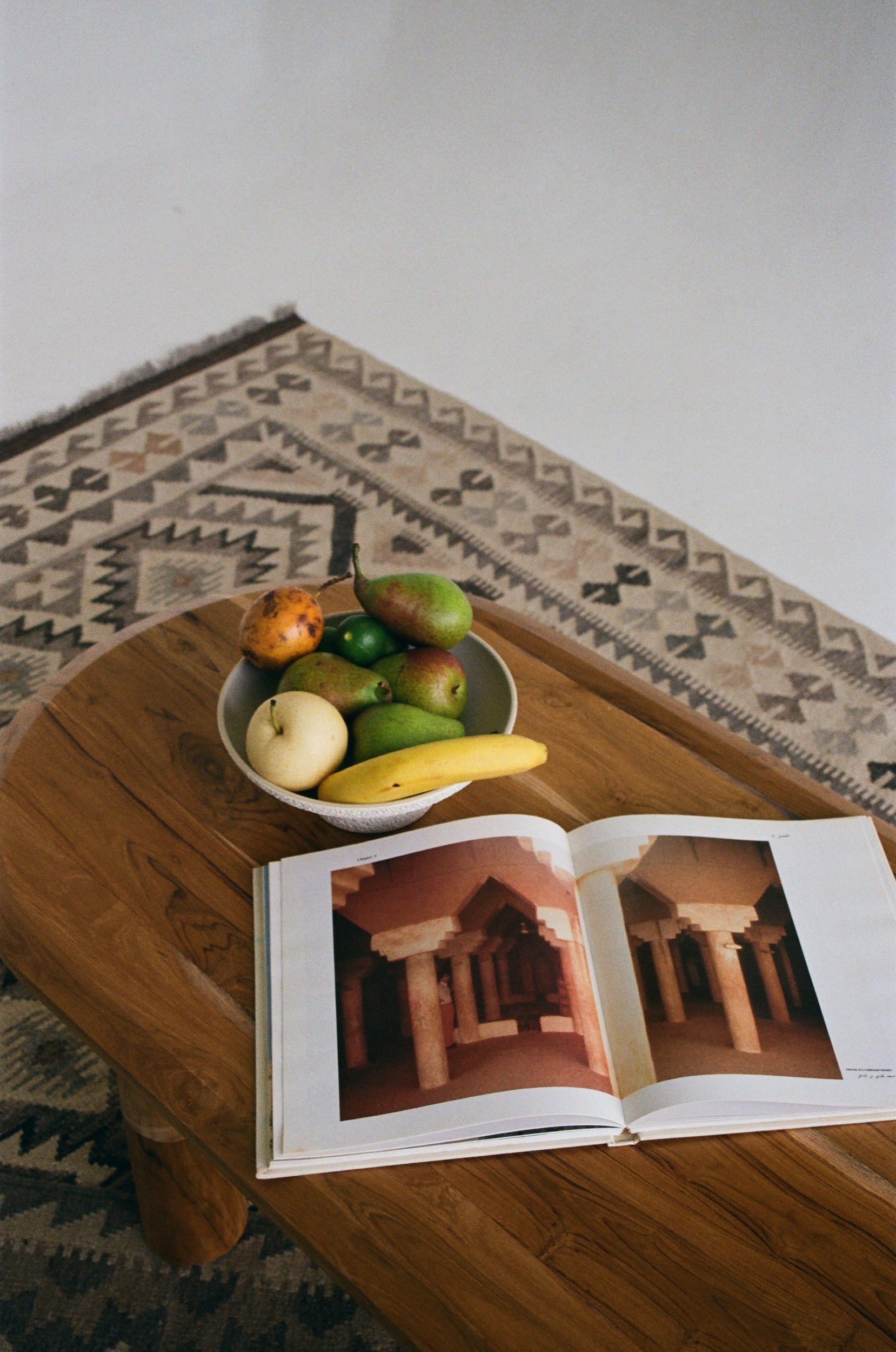 Archie Coffee Table – KASTILLO