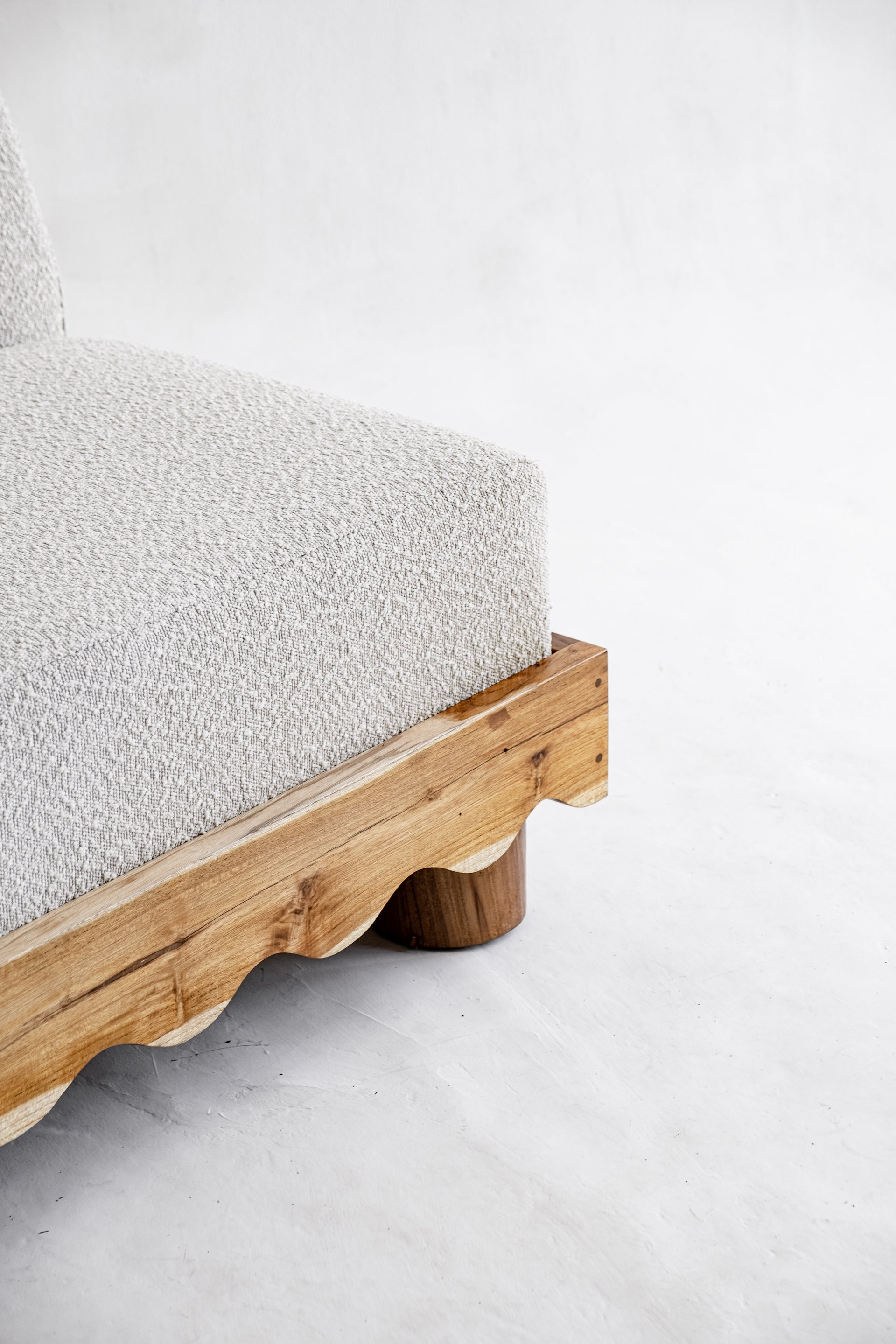 Wave Lounger - Pebble Boucle – KASTILLO